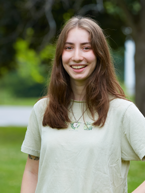 Hannah Dorosin, '24 | Middlebury College